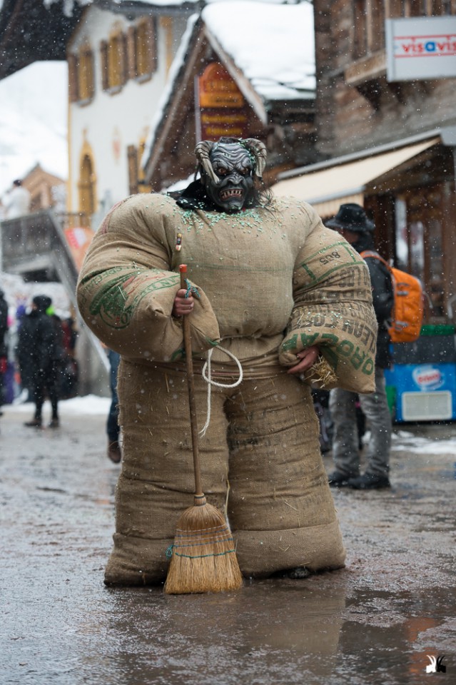 Les Empaillés - L’Èmpalyà - Carnaval d'Evolène